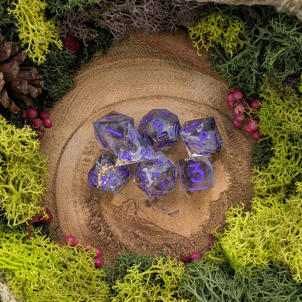 Umbral Gold | Sharp Edge Resin Dice - Luffleberry